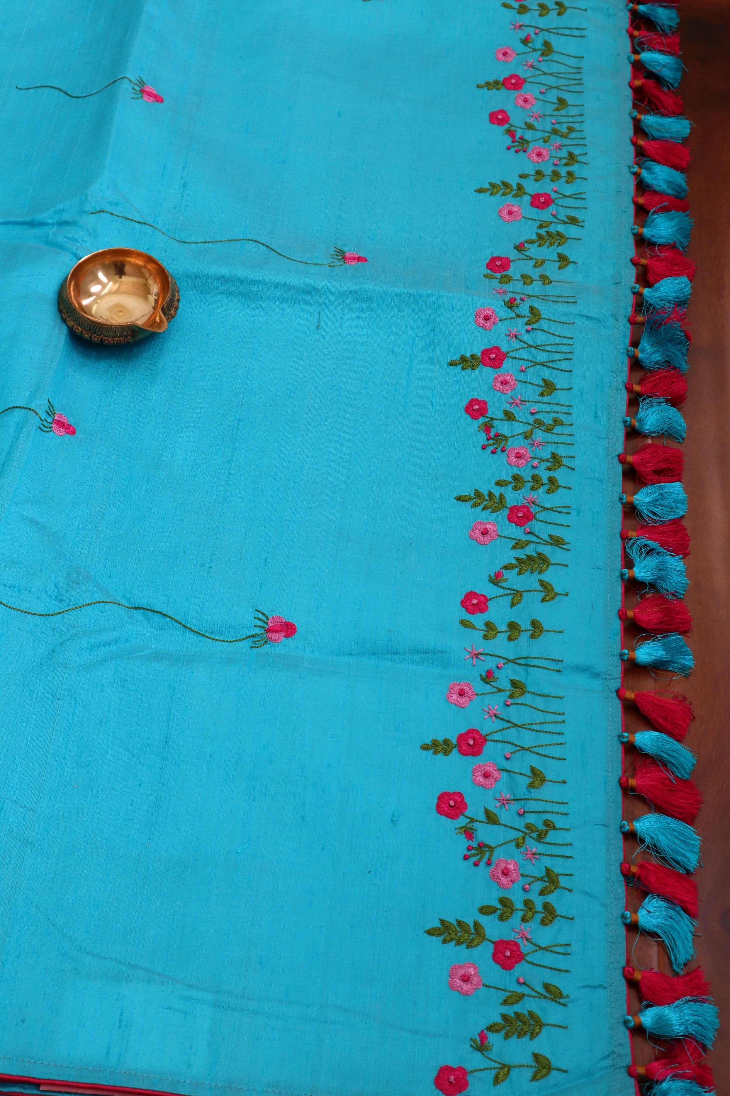 Hand Embroidered Sarees Online in USA |Raw Silk Saree – Mohit Craft